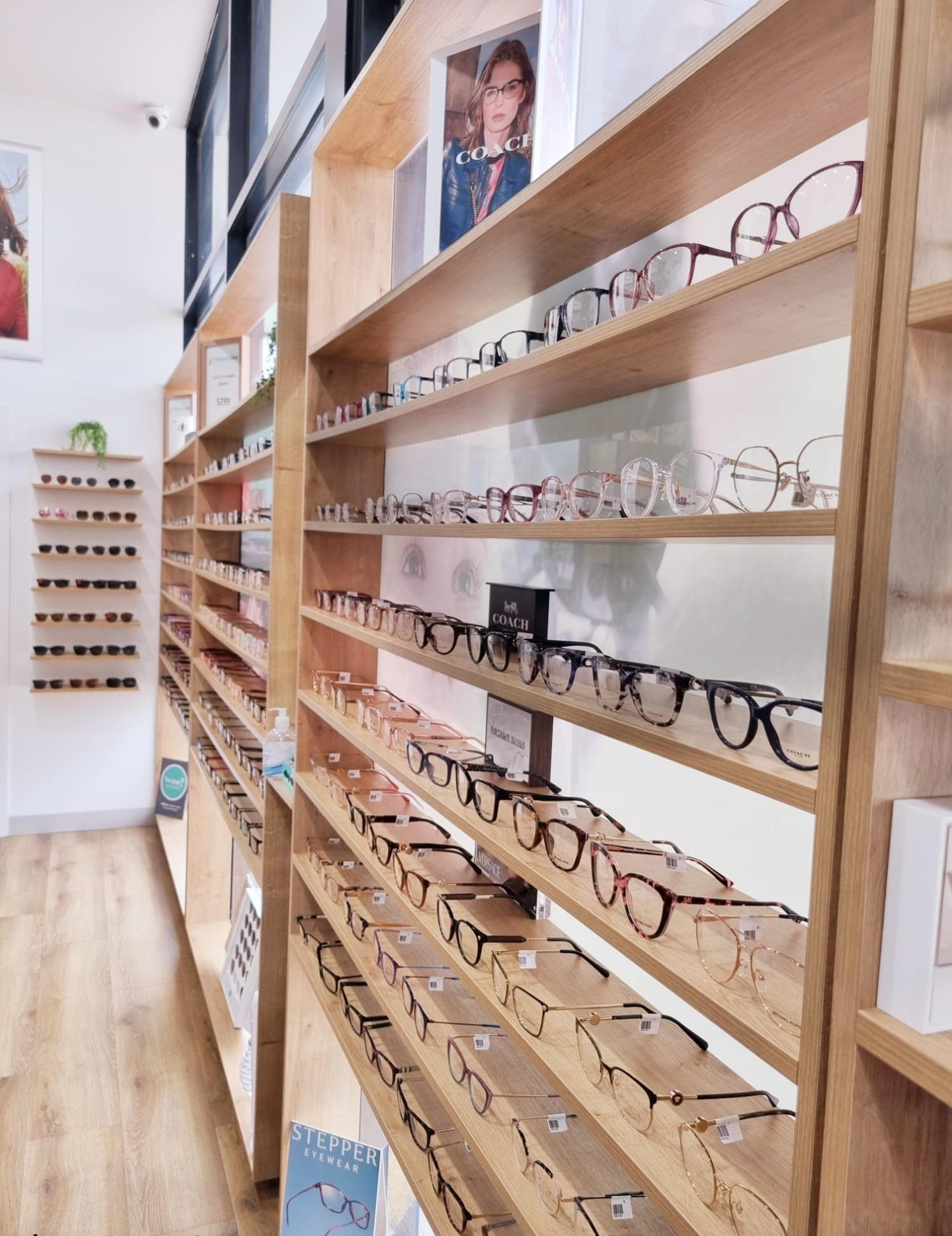 Optometrist in Curlewis | Spectacle Hub Optometrists | ProVision